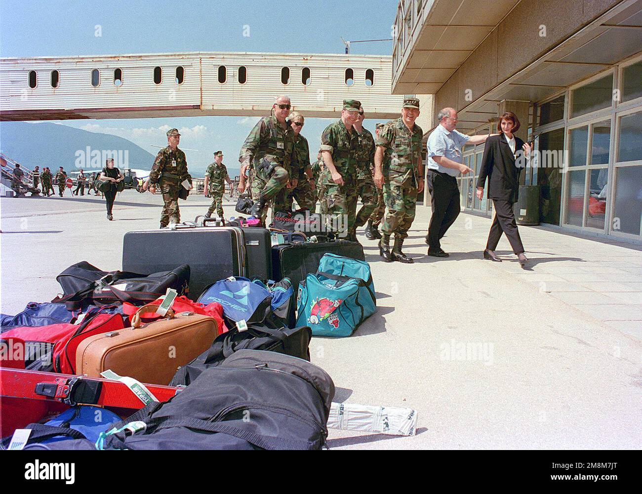 960827-F-2907C-002. Subject Operation/Series: JOINT ENDEAVOR Base ...