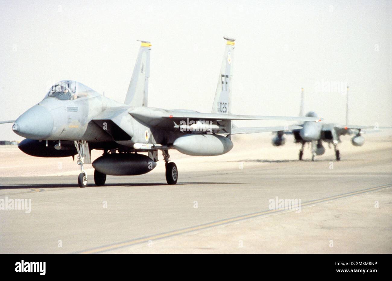 27 fighter squadron hi-res stock photography and images - Alamy
