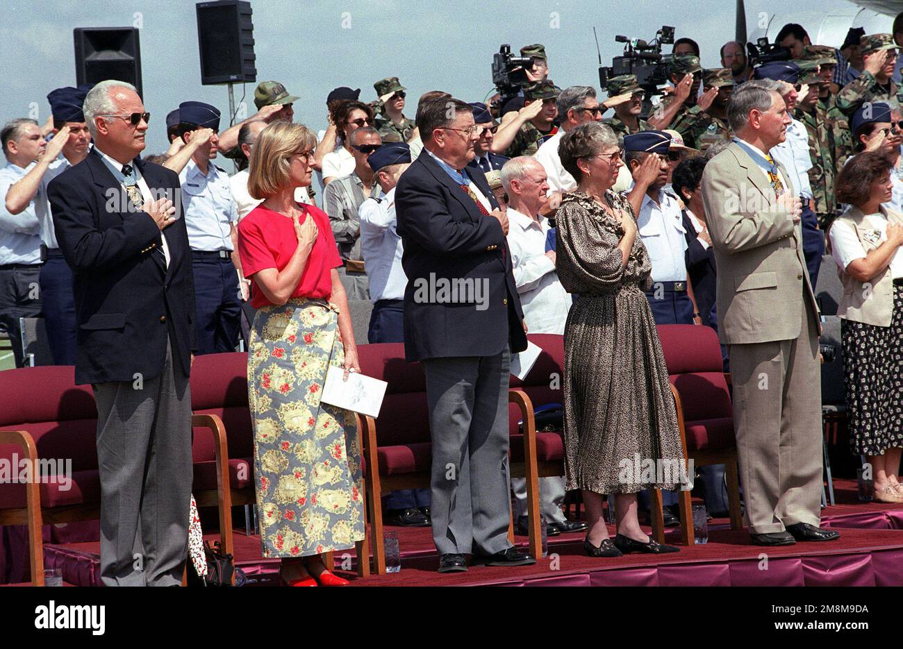 Monument dedication hi-res stock photography and images - Alamy