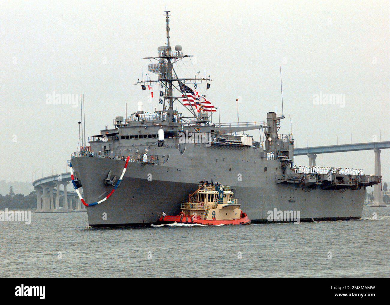A starboard bow view of the US Navy Amphibious Transport Docking Ship ...