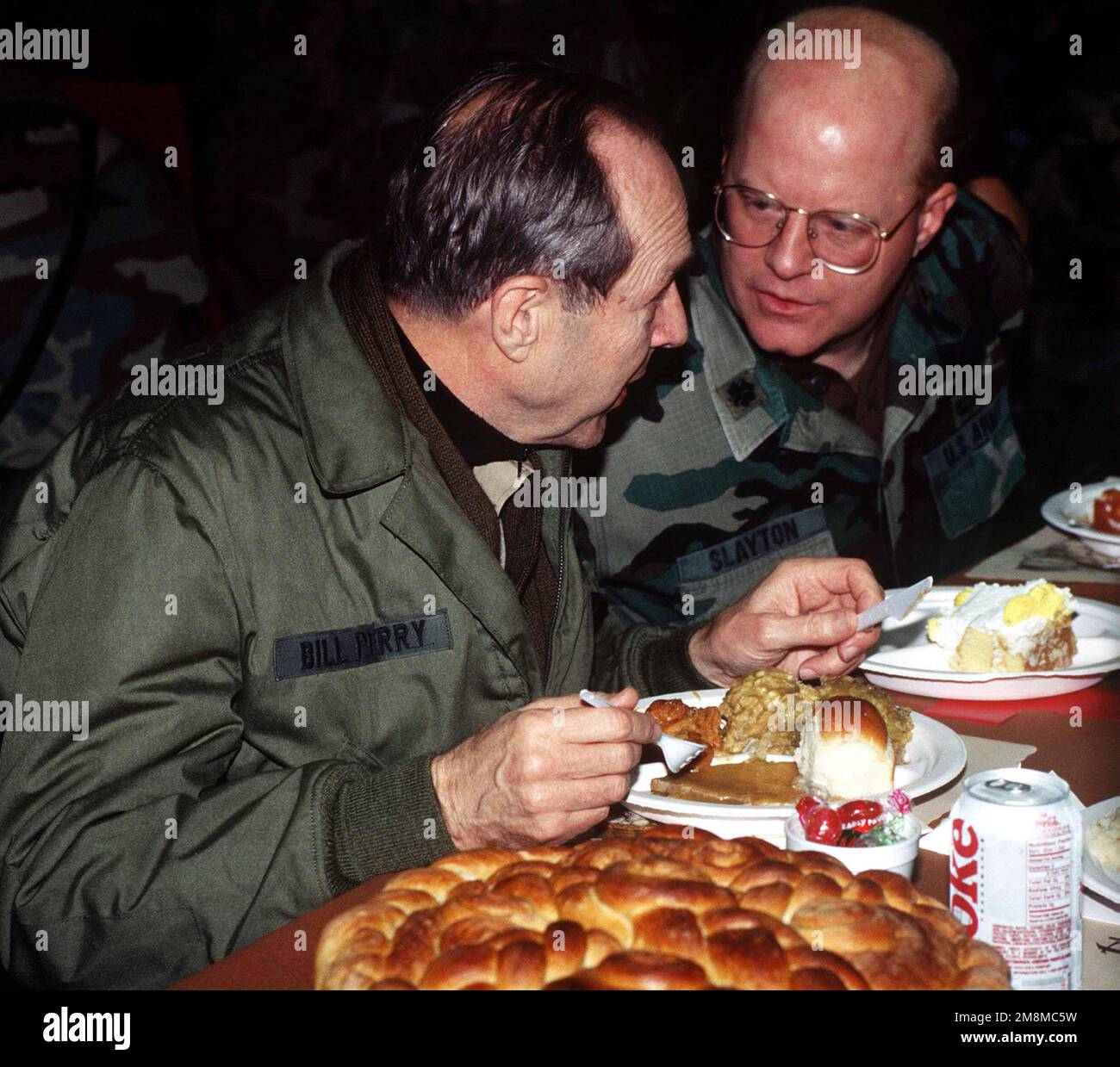 The Honorable Secretary of Defense William Perry talks with US Army ...