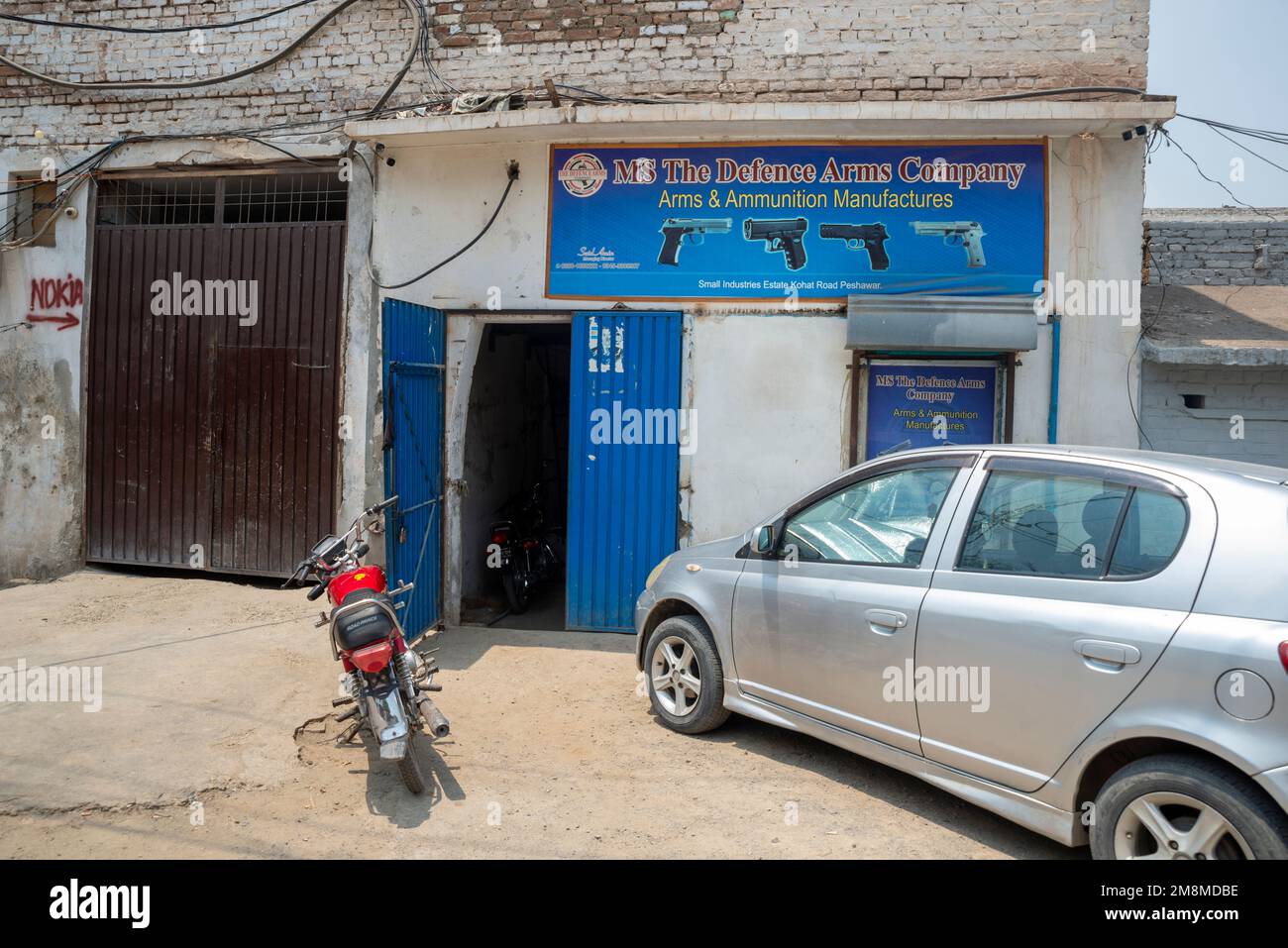 Weapon factory, Peshawar, Pakistan Stock Photo - Alamy