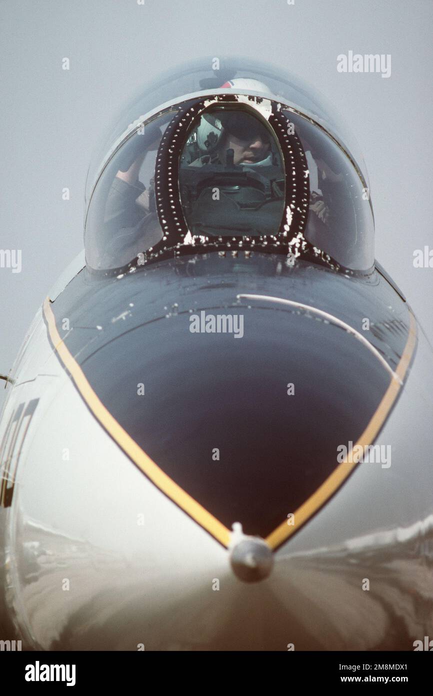 Mar 1992...Cramped quarters in this Fightertown, USA F-14 Tomcat ...