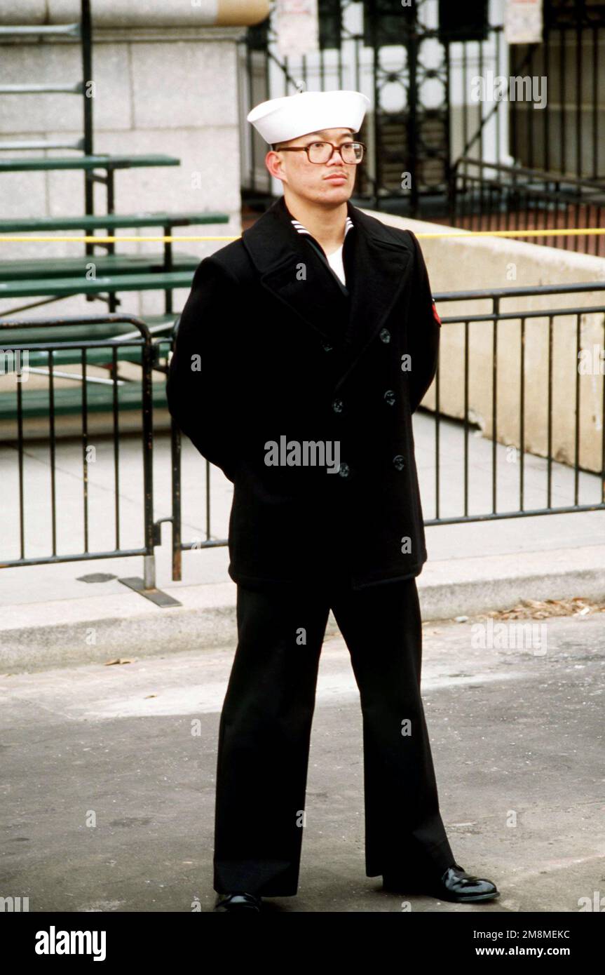 Navy hospital corpsman 2nd class hi-res stock photography and images ...