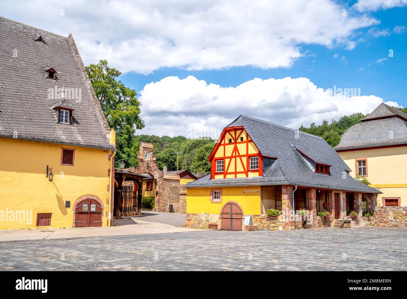 Castle Vollrads, Geisenheim, Germany Stock Photo - Alamy
