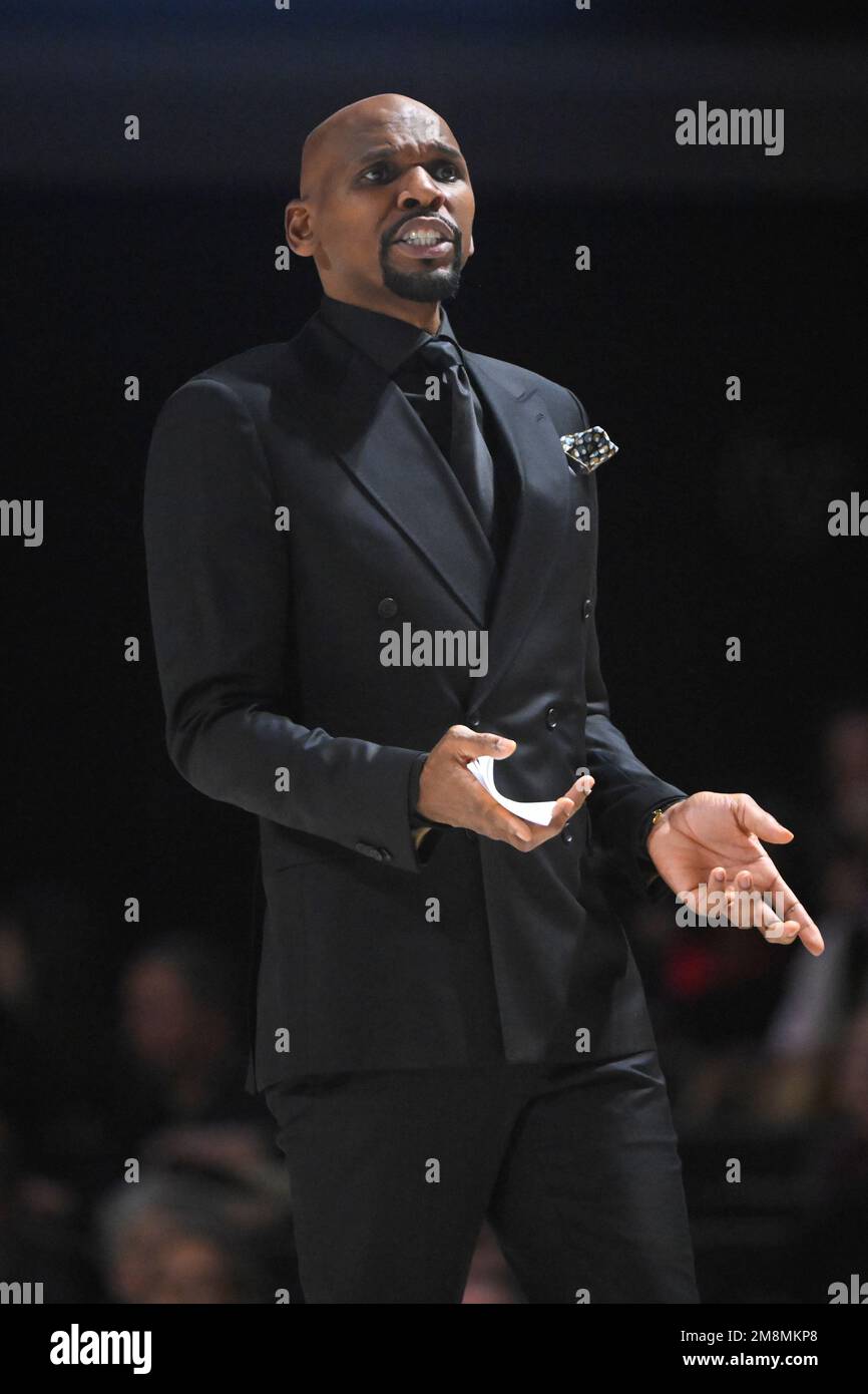 Vanderbilt head coach Jerry Stackhouse works during an NCAA college ...