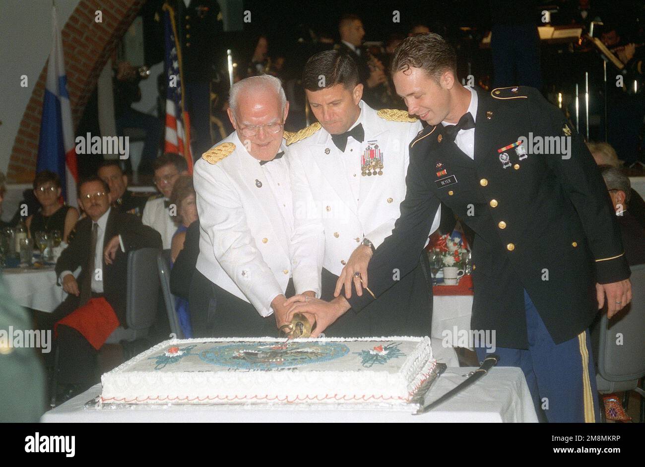 MGEN Phillip R. Kensinger, Jr. (center), Commanding General, U.S. Army ...