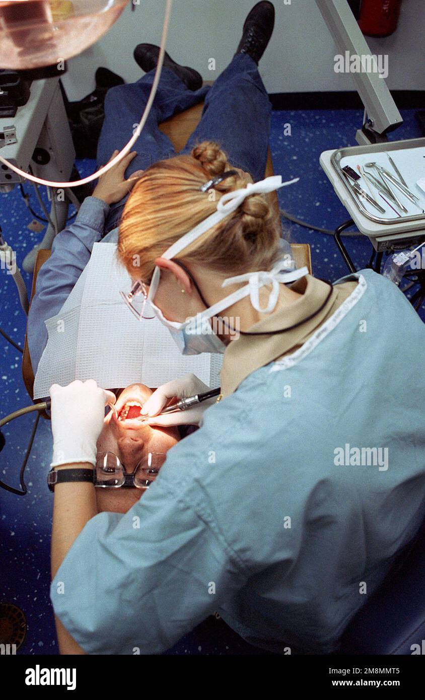 970626-N-3149V-003. Subject Operation/Series: KERNEL BLITZ '97 Base ...