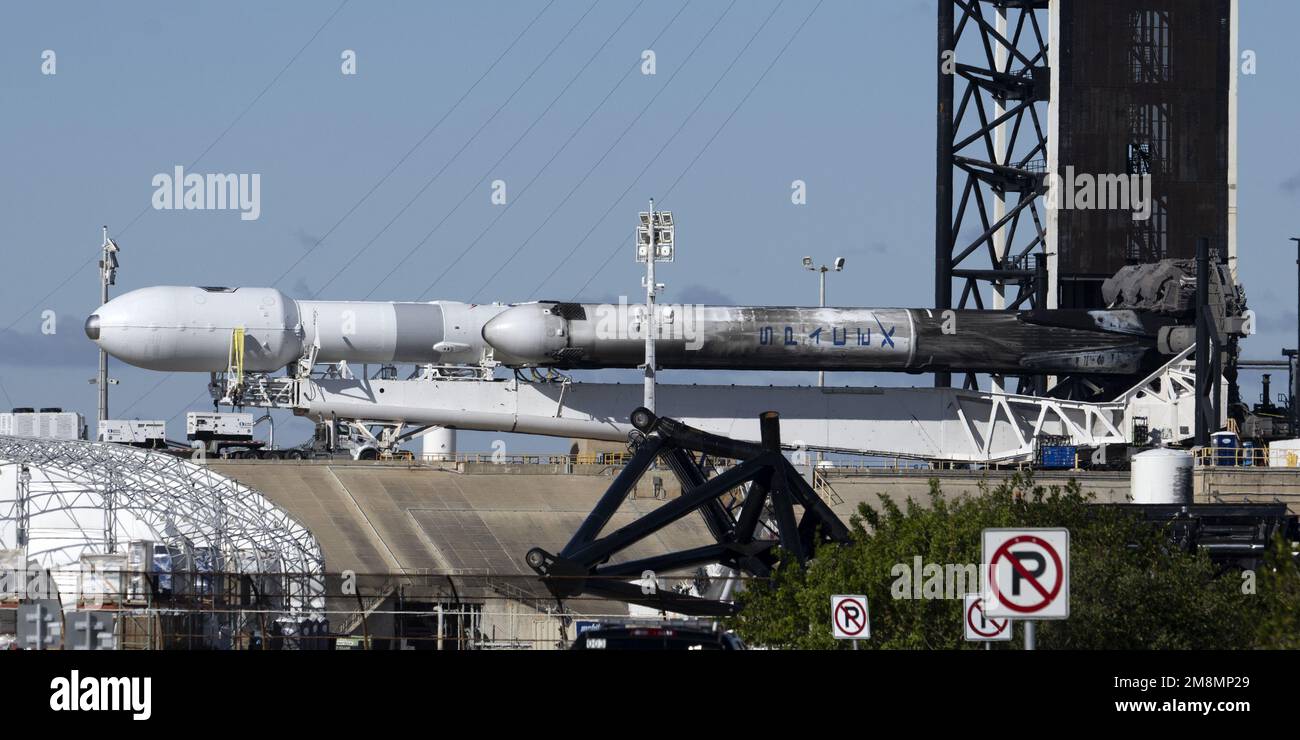 A SpaceX Falcon Heavy remains horizontal as final preparations are made ...
