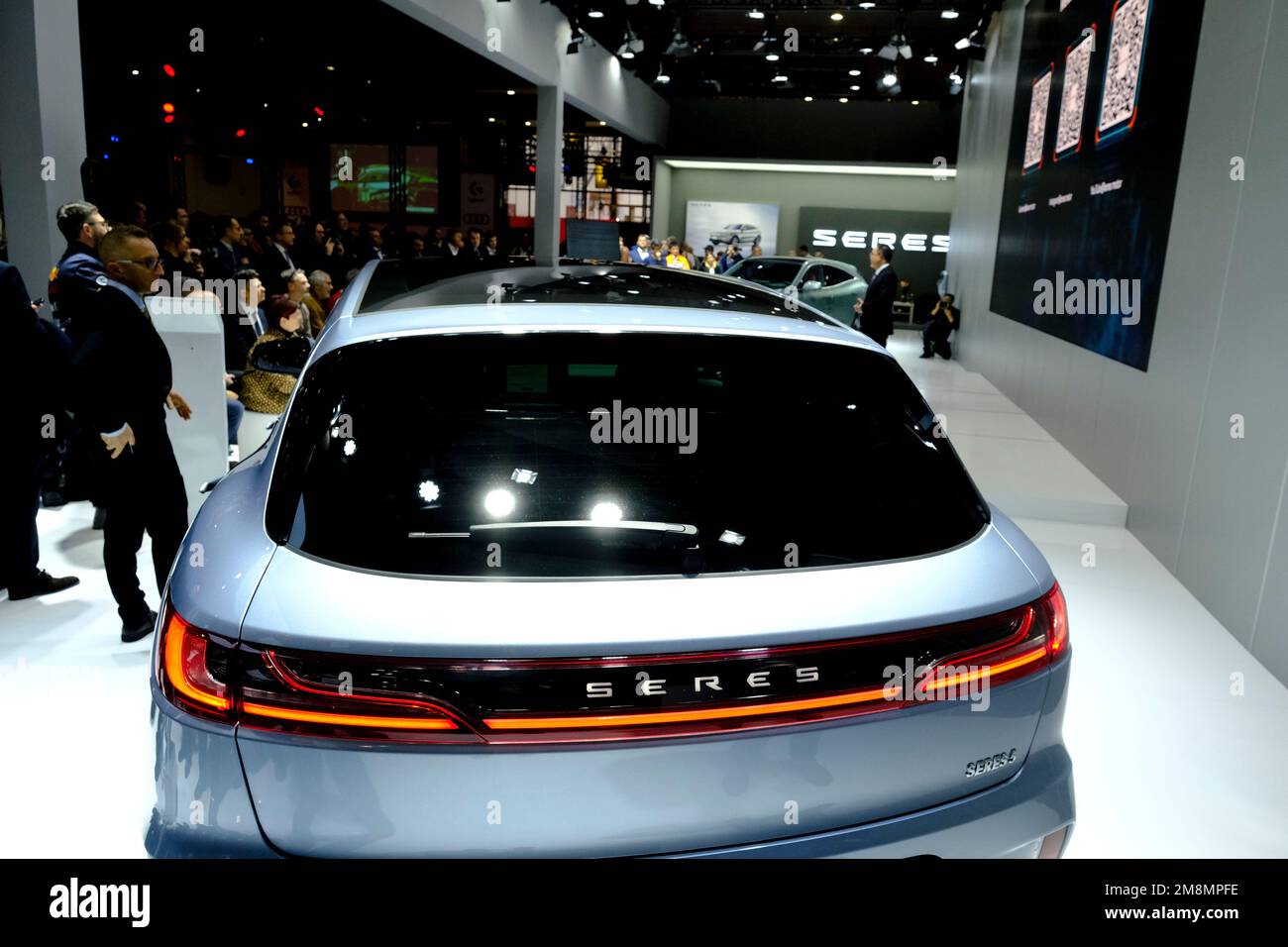 Seres logo hi-res stock photography and images - Alamy