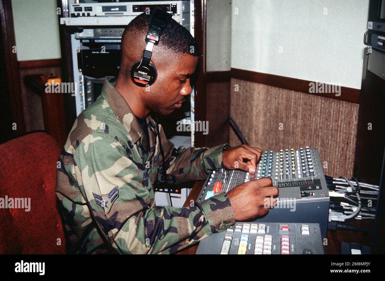 18th communications squadron hi-res stock photography and images - Alamy