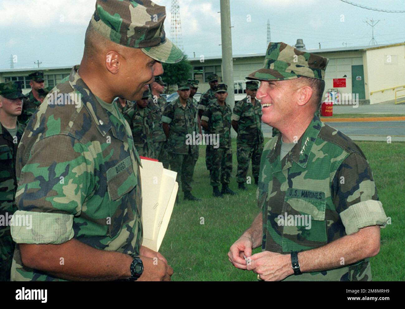 General Charles C. Krulak, Commandant of the Marine Corps, spends a ...