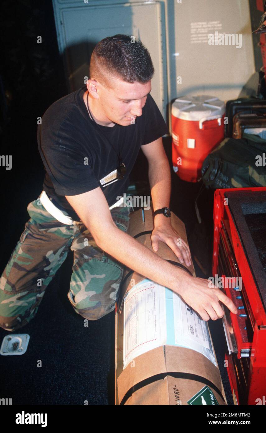 Ssgt simon hi-res stock photography and images - Alamy