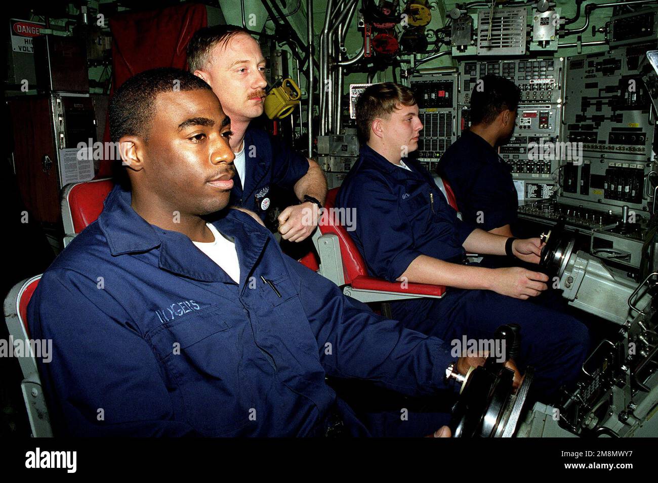 971129-N-5745B-001. Subject Operation/Series: SOUTHERN WATCH Base: USS ...