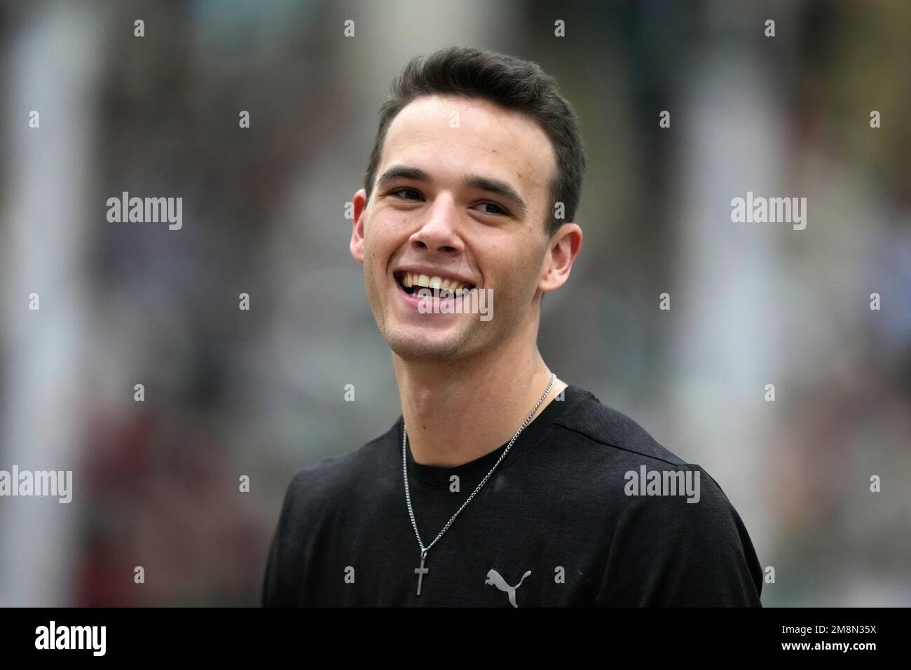 KC Lightfoot places fourth in the elite men's competition at 18-9 (5 ...