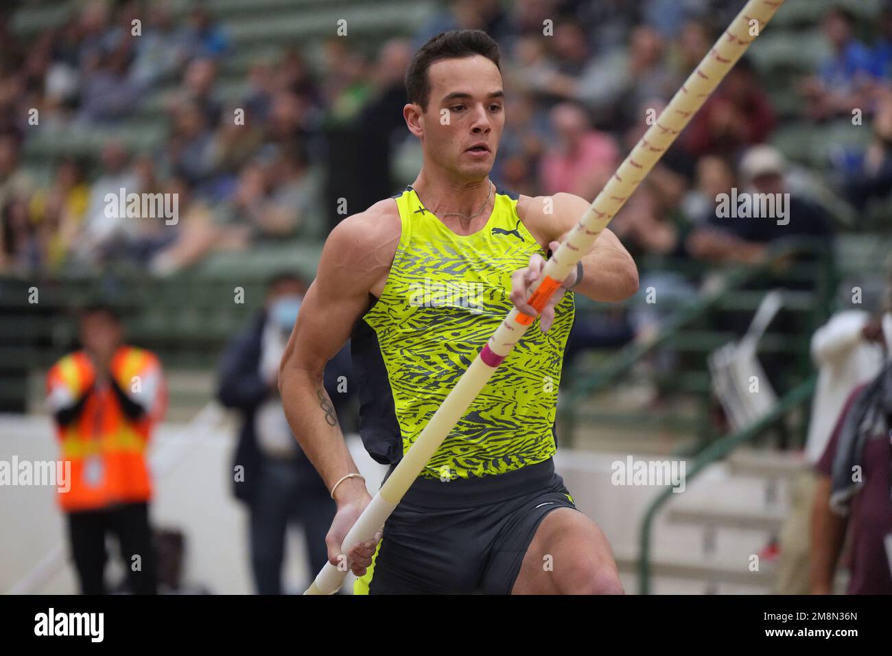 KC Lightfoot places fourth in the elite men's competition at 18-9 (5 ...