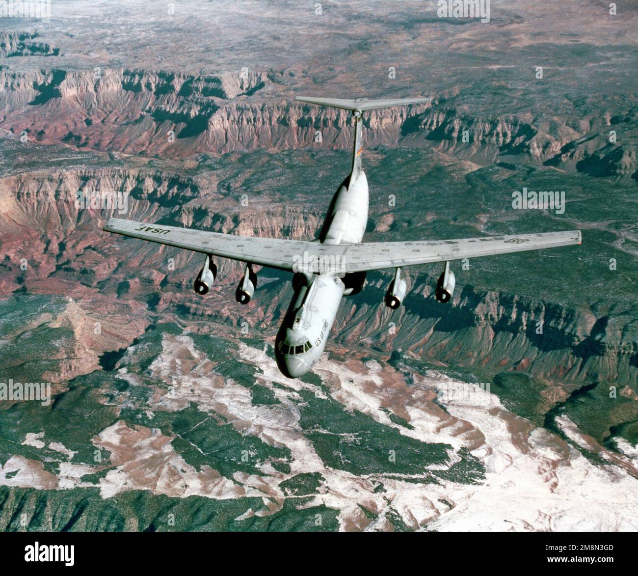 452nd air mobility wing hi-res stock photography and images - Alamy