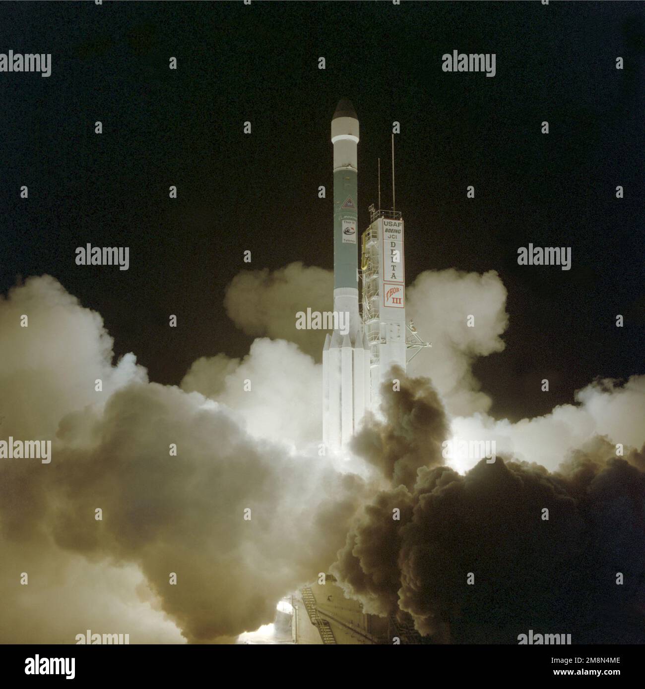 Launch complex 17a hi-res stock photography and images - Alamy