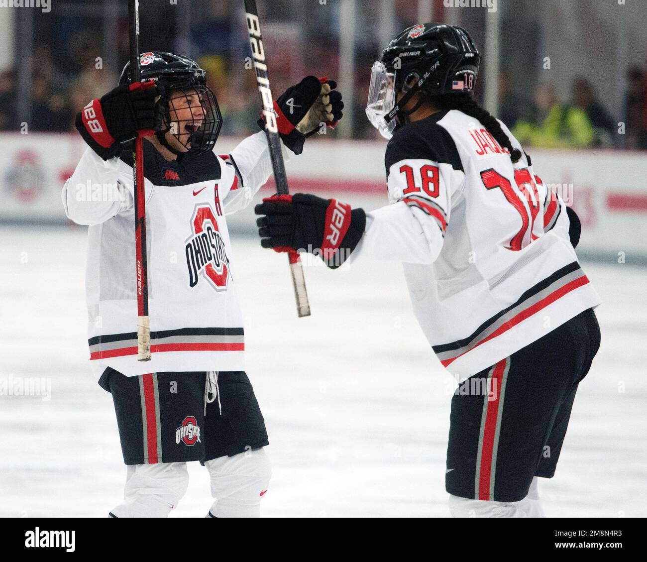 Columbus, Ohio, USA. 14th Jan, 2022. Ohio State Buckeyes forward Paetyn ...