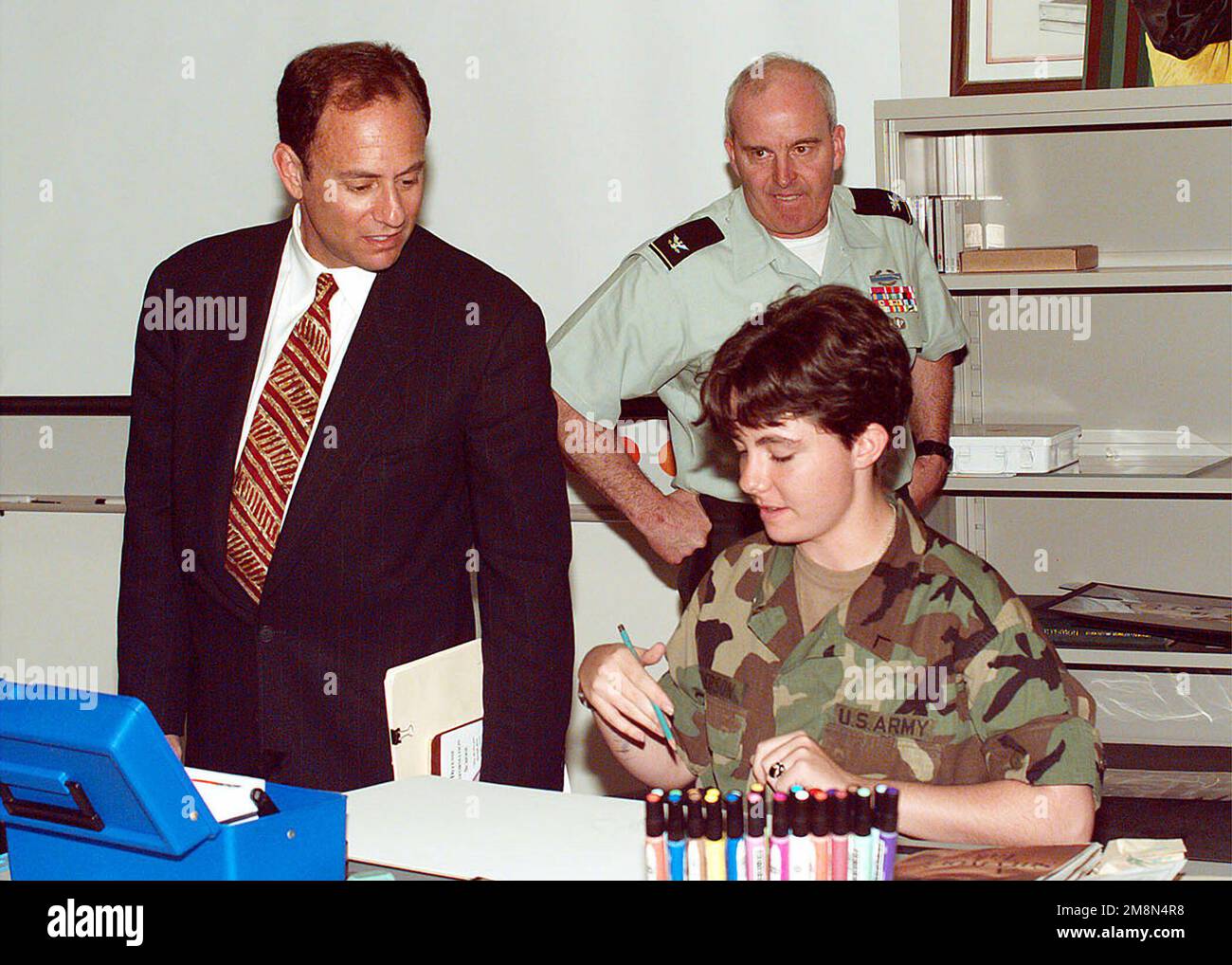 Defense information school commandant hi-res stock photography and ...