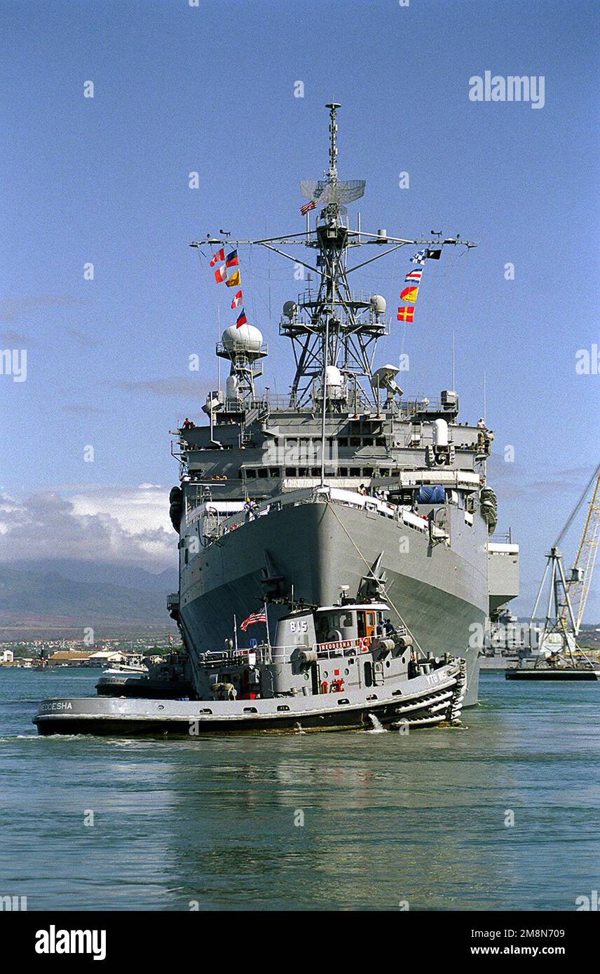 11 series hi hi-res stock photography and images - Alamy