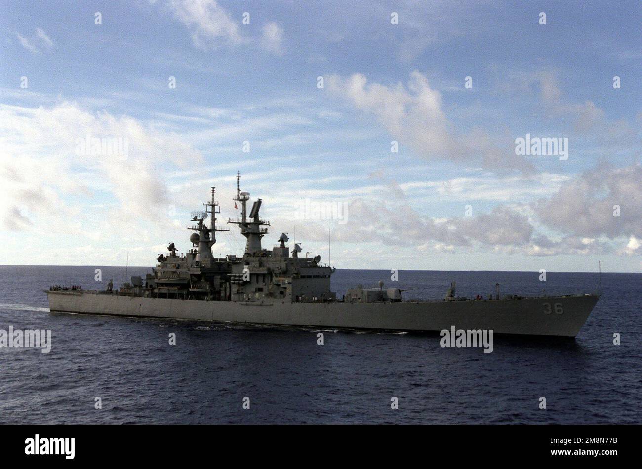 Starboard beam view of the California class cruiser USS CALIFORNIA (CGN ...