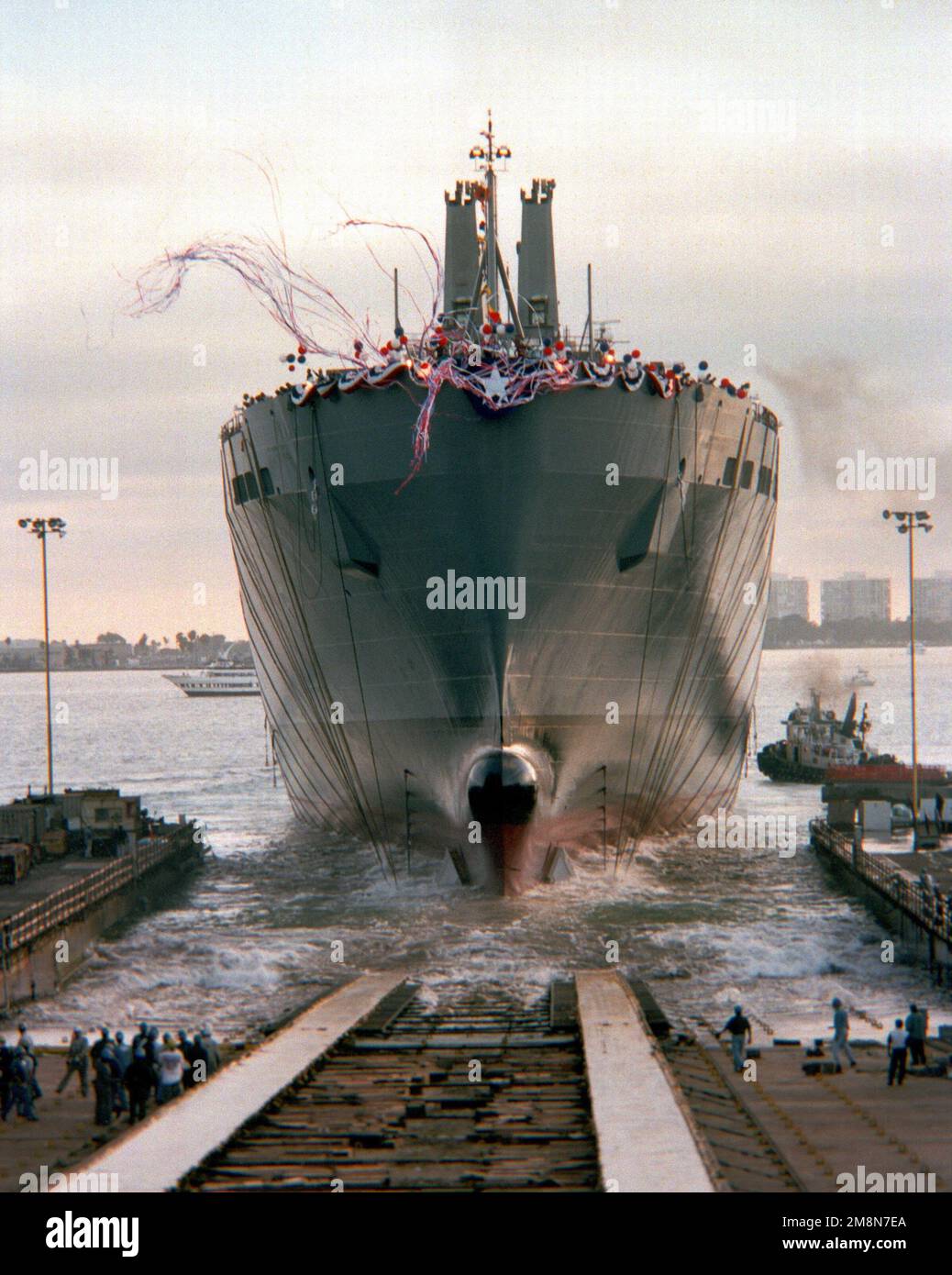 Bow on view of the MSC (Military Sealift Command) strategic heavy lift ship USNS RED CLOUD (T ...