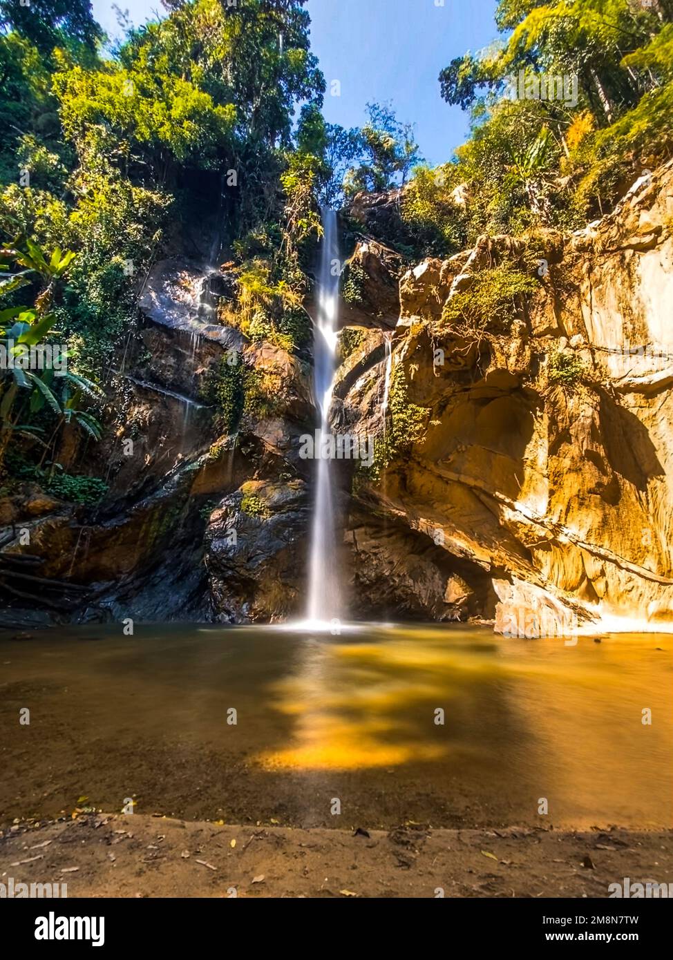 Mork fa waterfall hi-res stock photography and images - Alamy