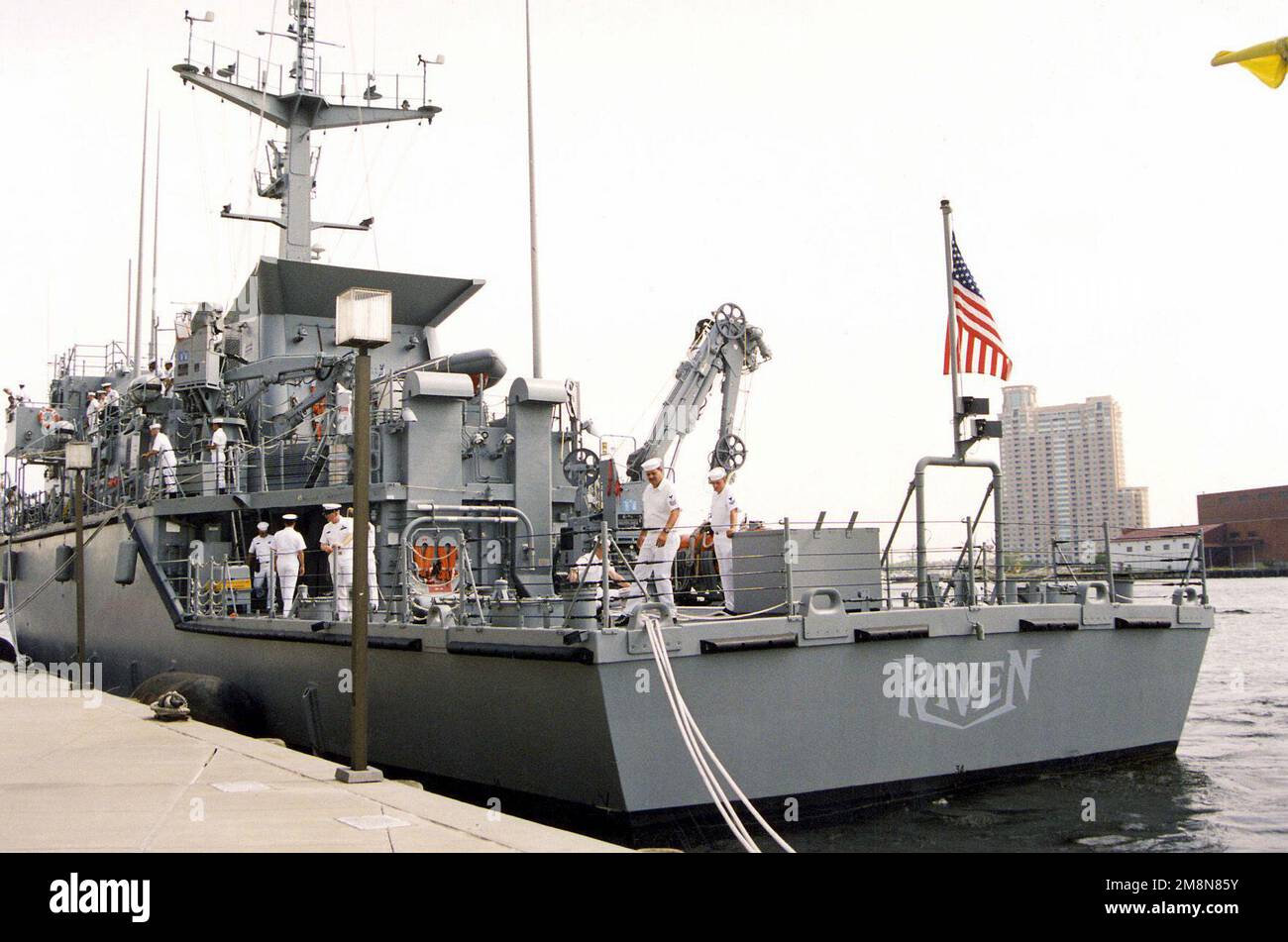 Uss raven hi-res stock photography and images - Alamy