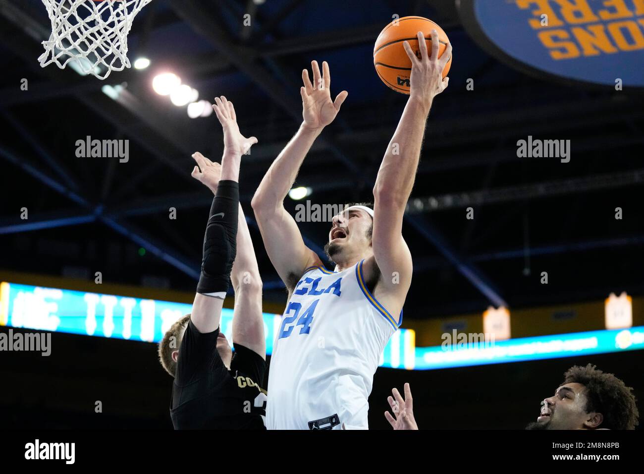 UCLA guard Jaime Jaquez Jr. (24) shoots during the second half of an ...