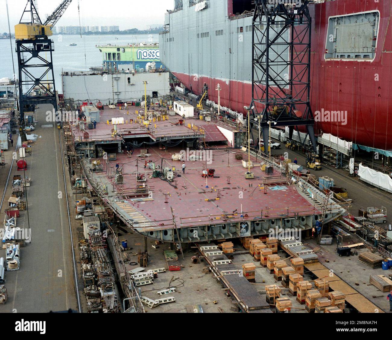 Nassco shipyard san diego hi-res stock photography and images - Alamy