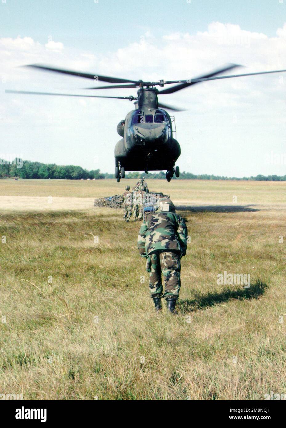 America soldiers helicopter hi-res stock photography and images - Alamy
