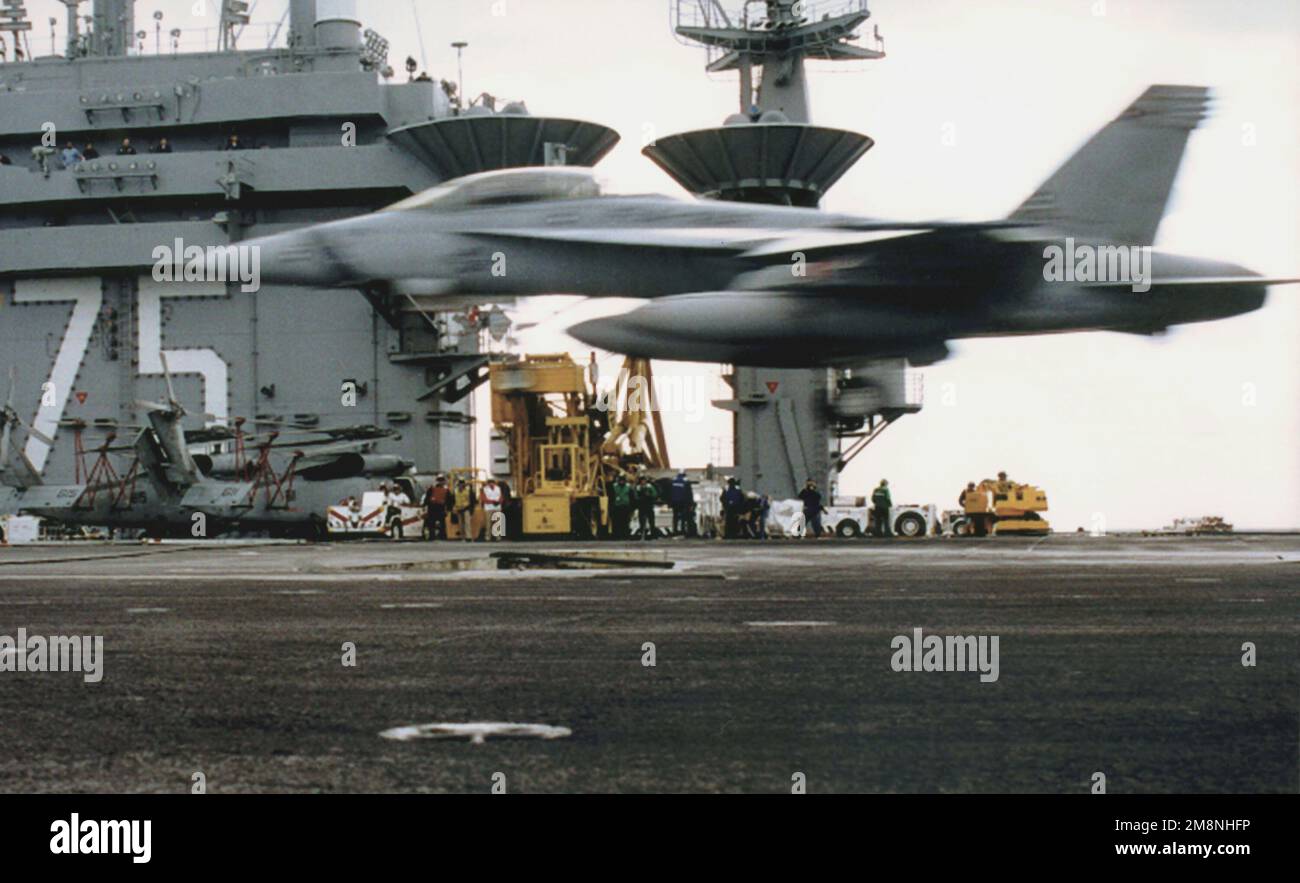 Military Photographer of the Year Winner 1999 TITLE: "Screaming Super ...