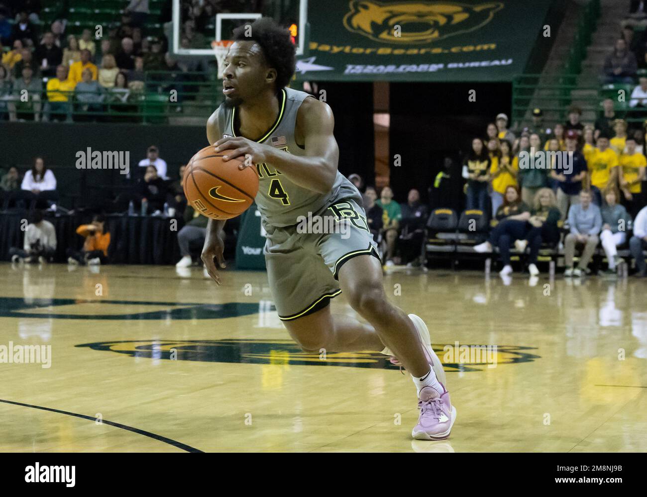 Ferrell Center Waco, Texas, USA. 14th Jan, 2023. Baylor Bears guard LJ ...