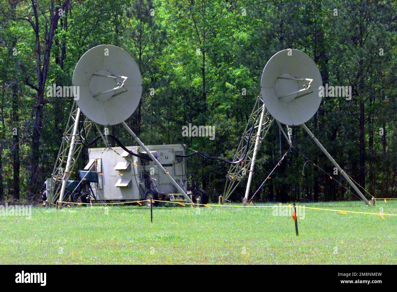 An AN/TRC-170(V) tactical digital tropospheric scatter radio site of ...