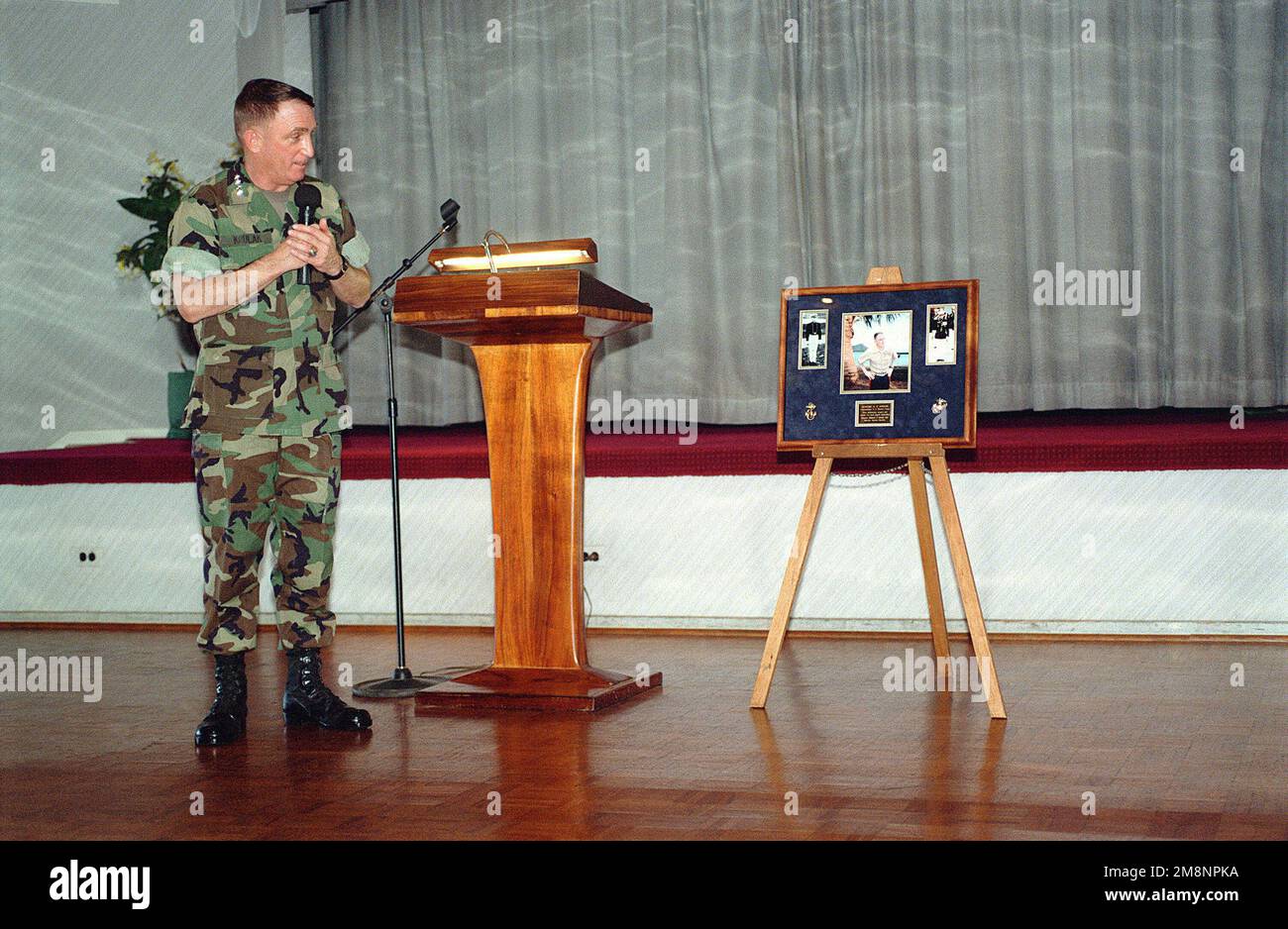 General Charles C. Krulak, 31st Commandant of the Marine Corps ...