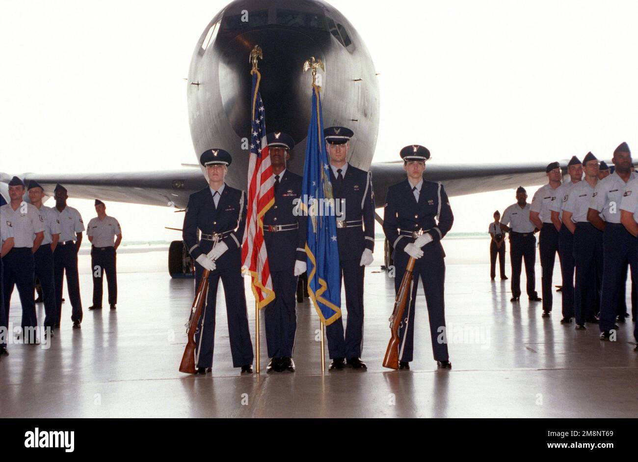 6th refueling wing hi-res stock photography and images - Alamy