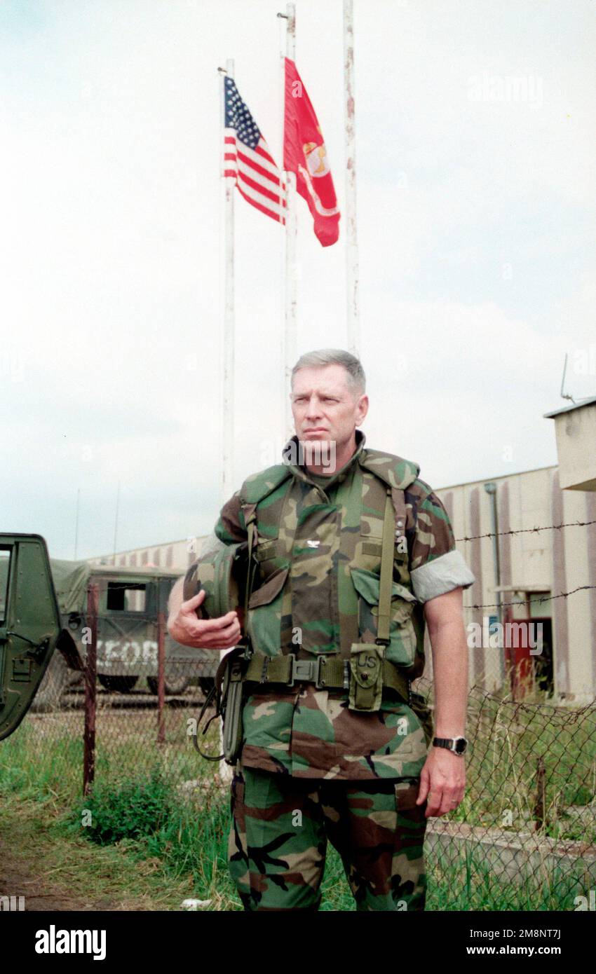 26th Marine Expeditionary Unit Commander, Colonel William J. Glueck Jr ...