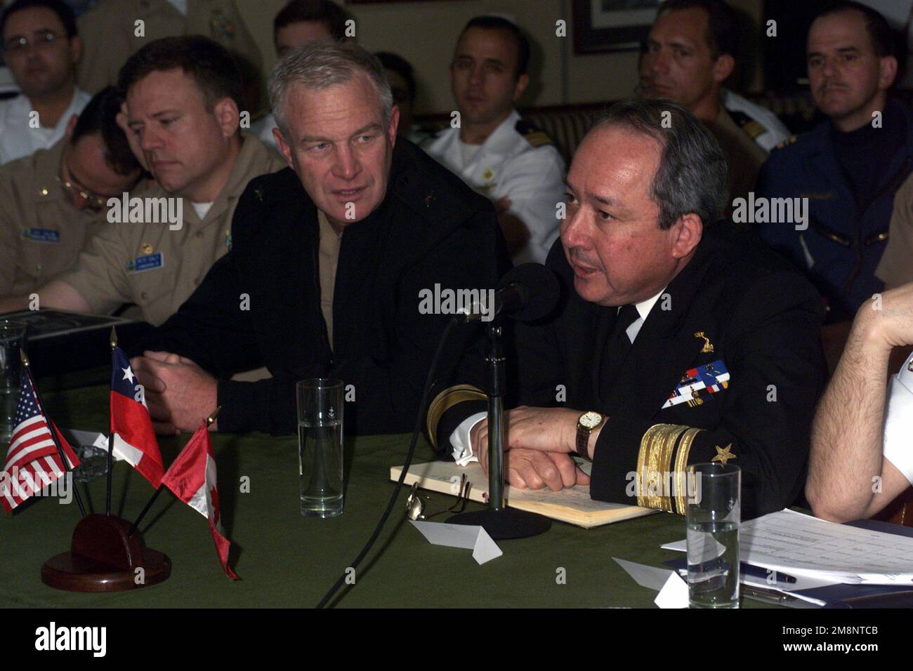 Us navy admiral hi-res stock photography and images - Alamy