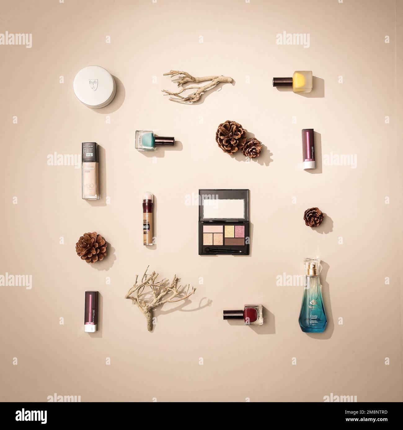 Outdoor shoe fashion hi-res stock photography and images - Alamy