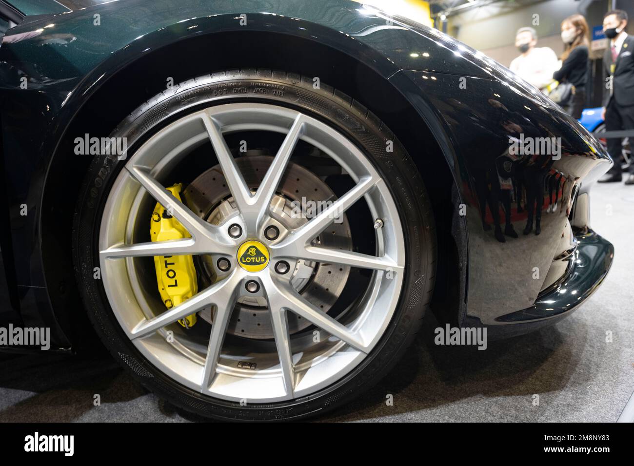 Chiba, Chiba Prefecture, Japan. 13th Jan, 2023. A tire rim and wheel of ...