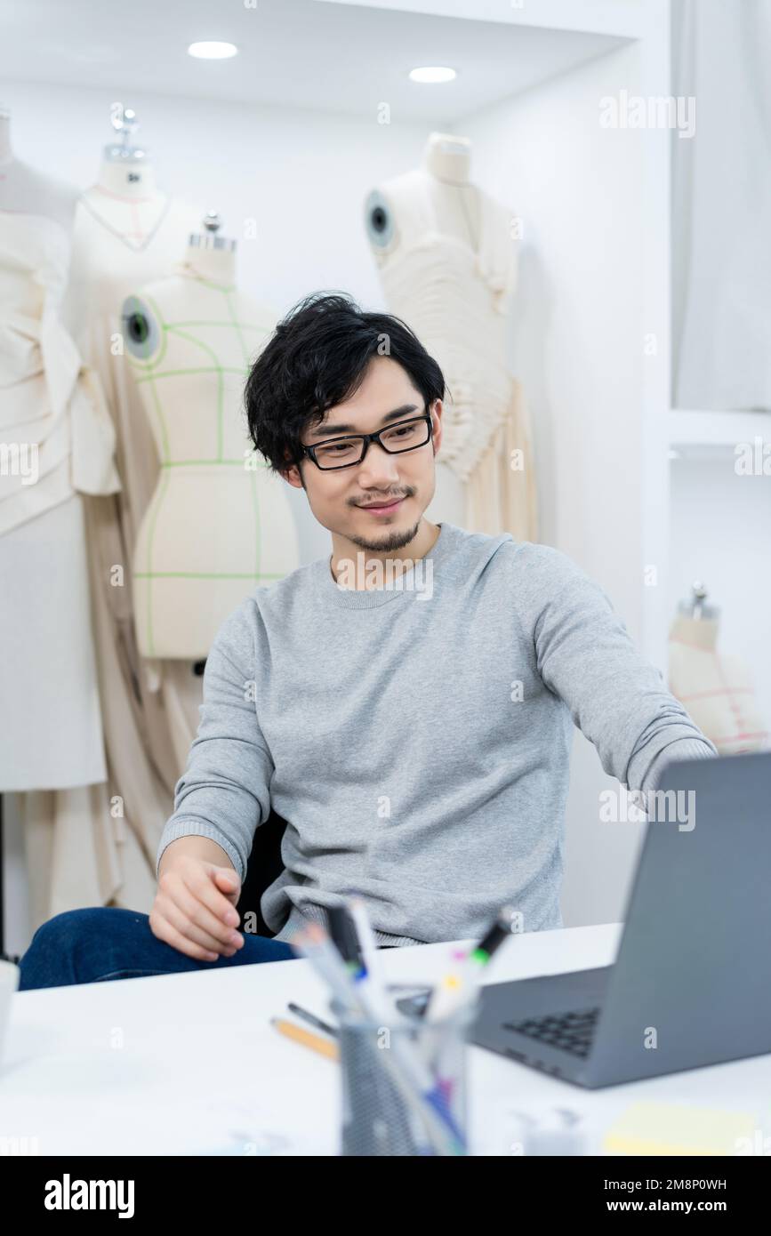 Model wearing clothing fashion designer hi-res stock photography and ...