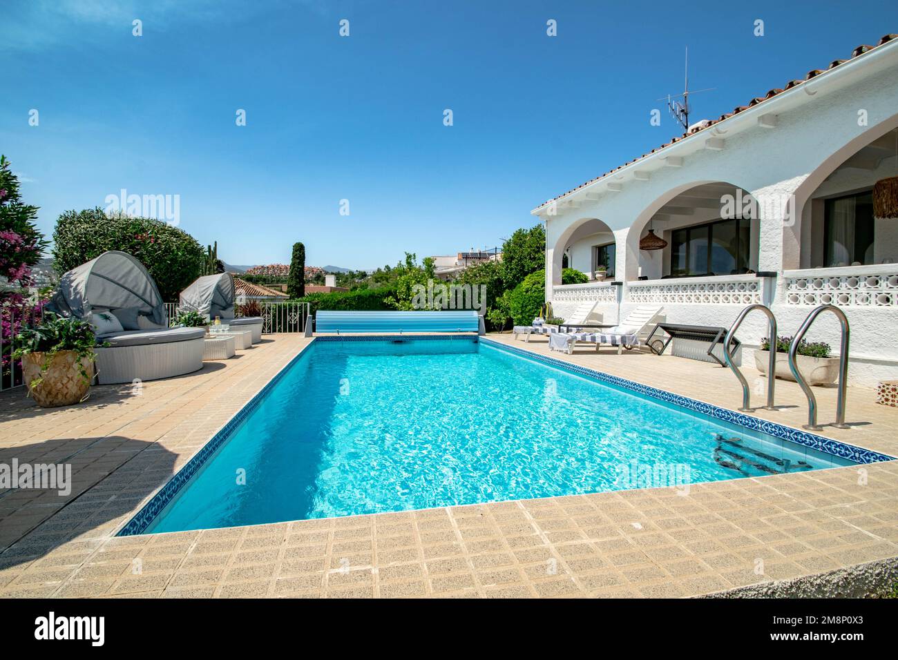Mediterranean house with swimming pool hi-res stock photography and ...
