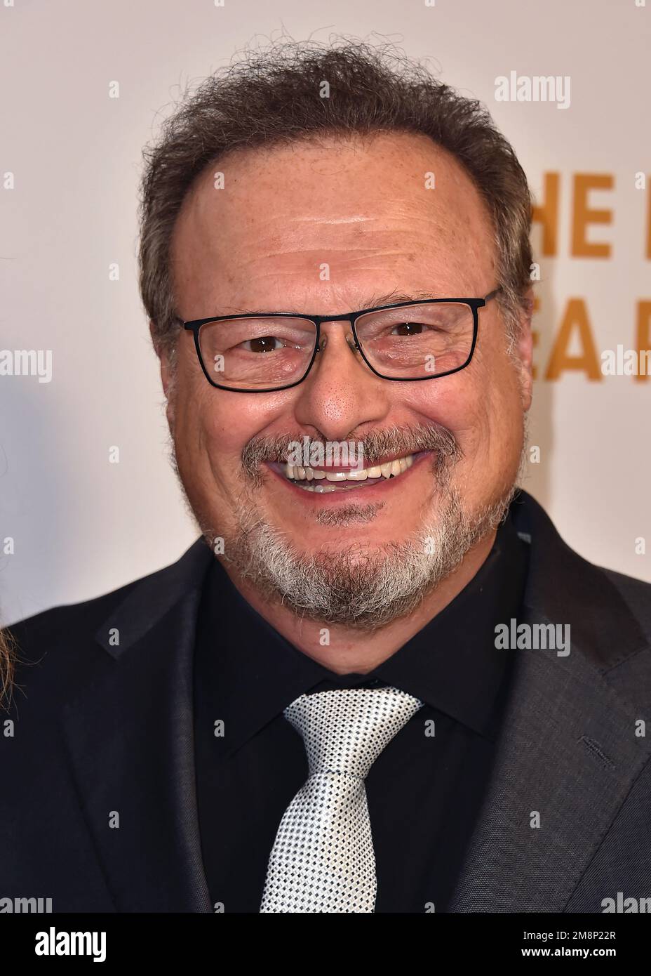Los Angeles, USA. 14th Jan, 2023. Wayne Knight walking the red carpet ...