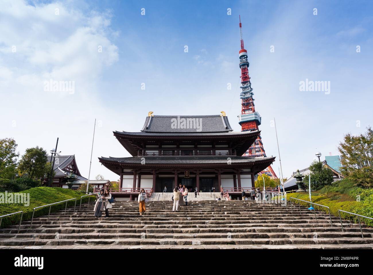 Famous landmarks in tokyo hi-res stock photography and images - Alamy