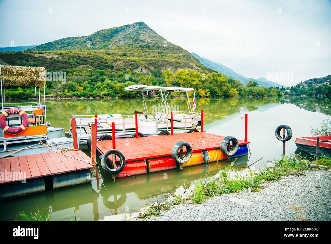 Homemade raft hi-res stock photography and images - Alamy
