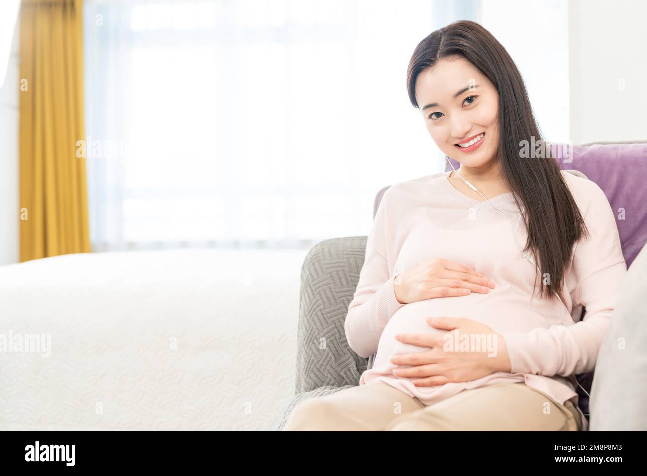 Pregnant women to family life Stock Photo - Alamy