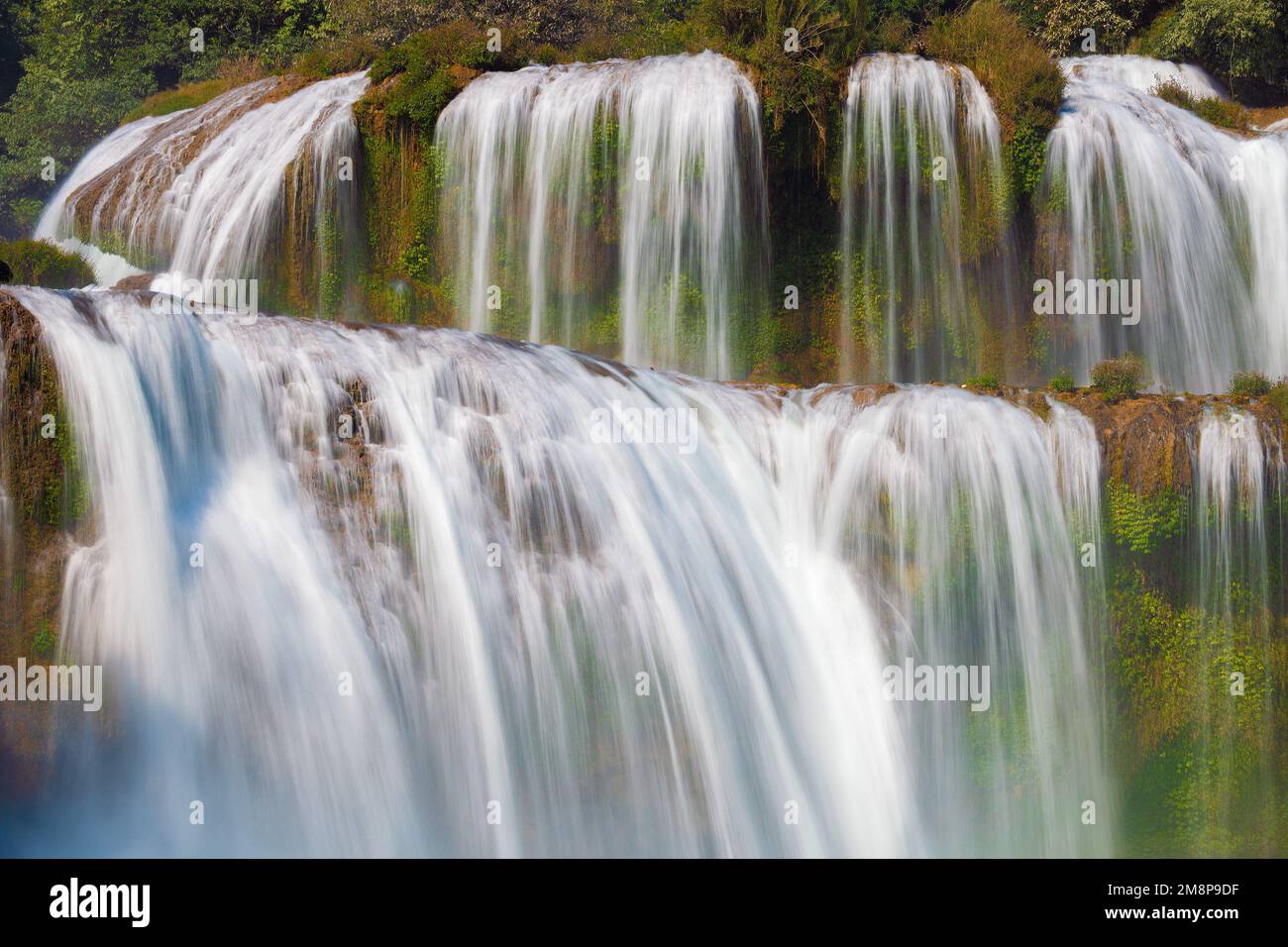 Ban Gioc waterfall on the border of Vietnam and China Stock Photo - Alamy