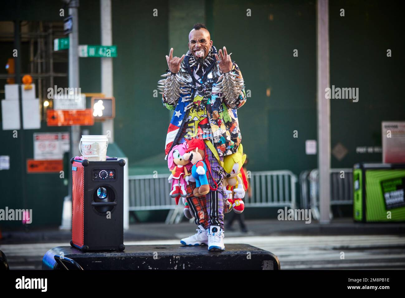 New York city Manhattan dancing in Time Square Stock Photo - Alamy