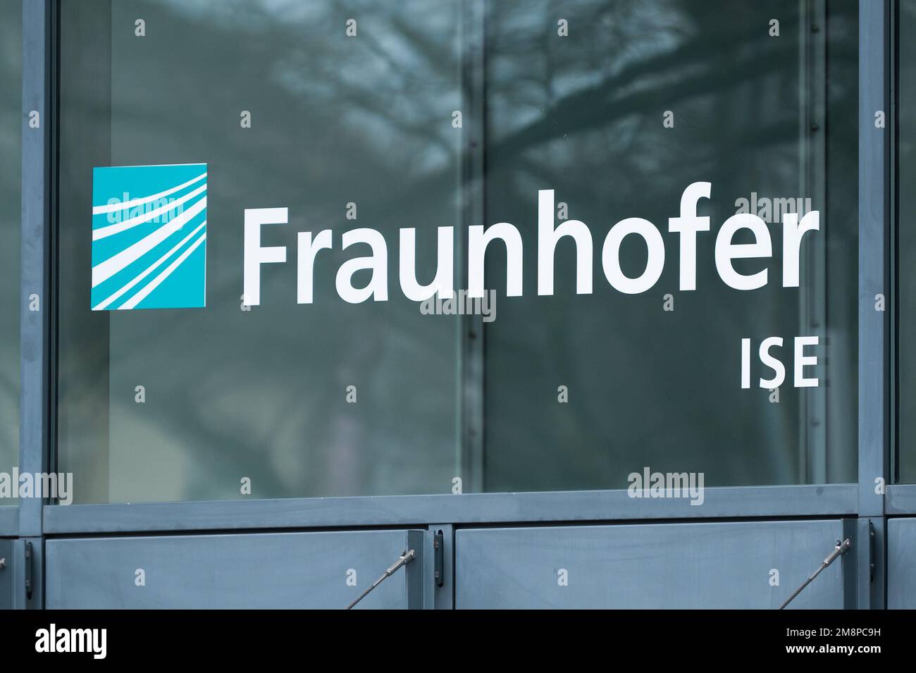 Fraunhofer solar hi-res stock photography and images - Alamy